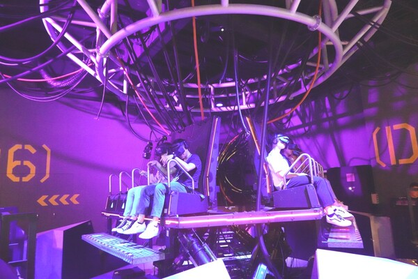 Students experience Brogent’s VR entertainment technologies